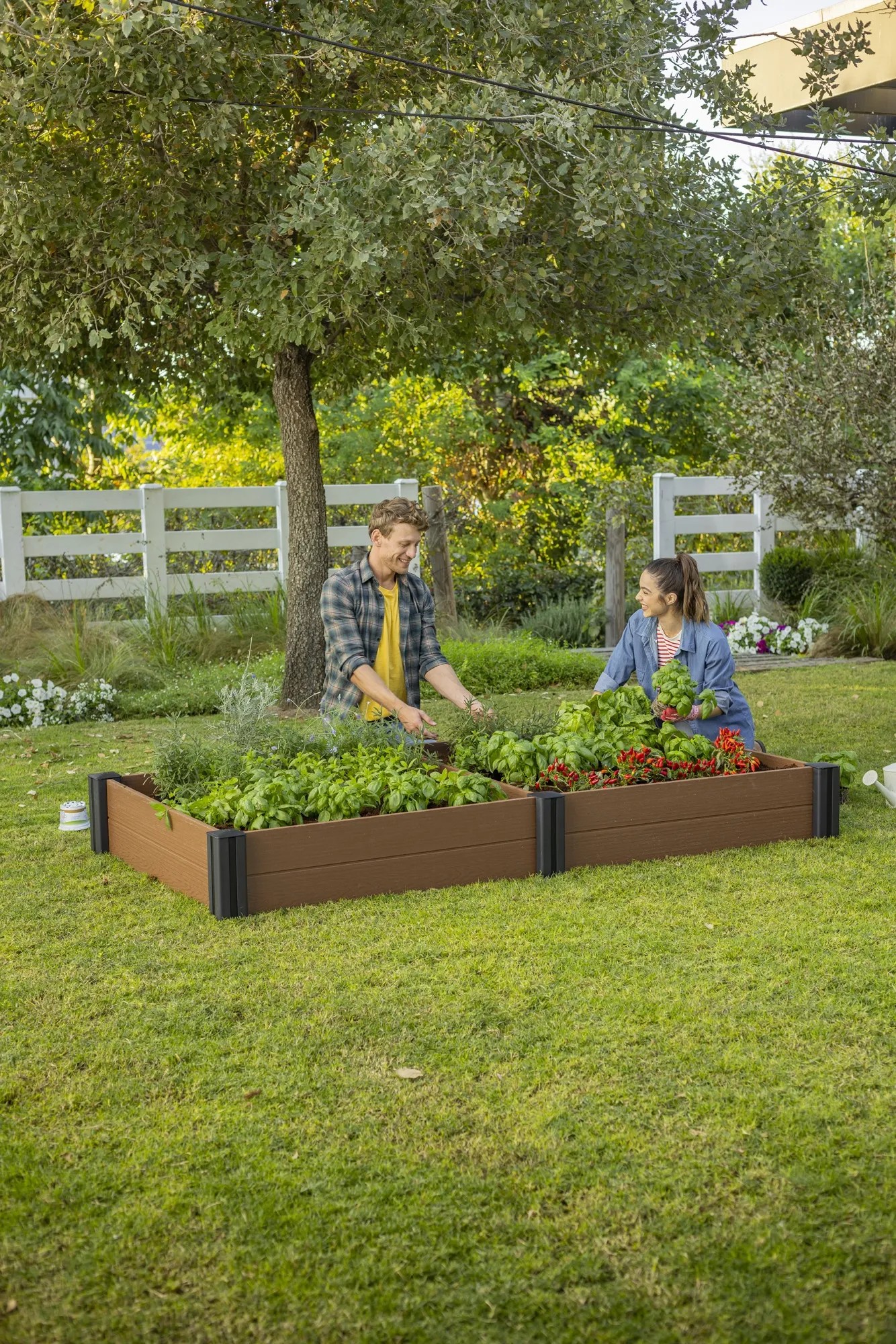 Keter Plastový záhon Vista Modular, hnedá, 121,5 x 121,5 x 27 cm ...