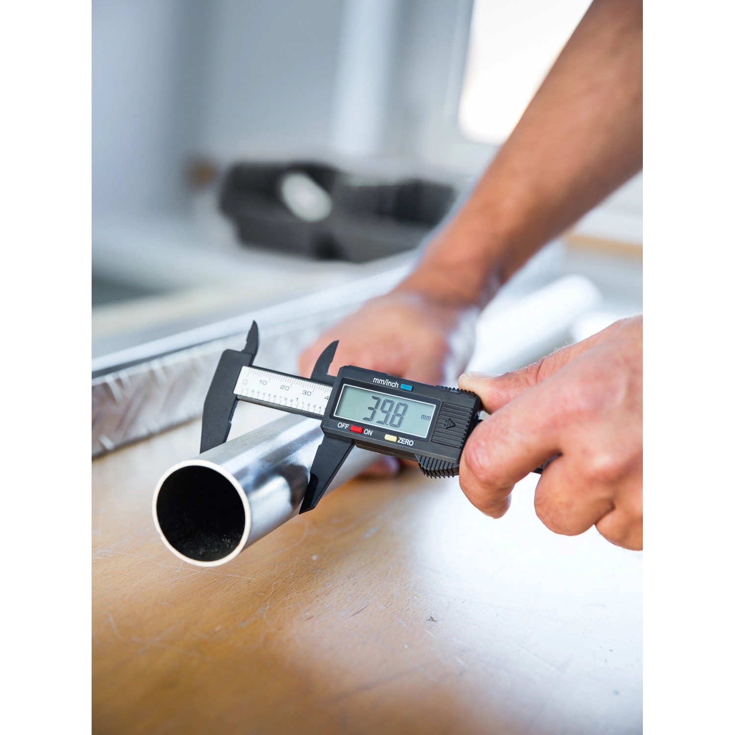 Digitálne posuvné meradlo 0-150 mm nakúpiť v OBI