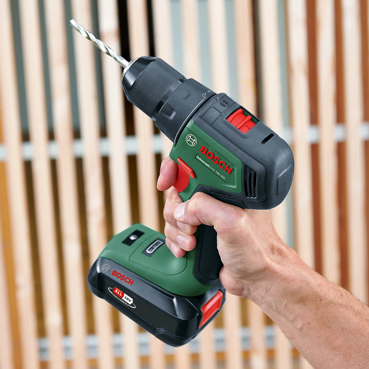 Bosch Aku skrutkovač Universal Drill 18V-60, aku 2 x 2,0 Ah + AL18V-20 ...